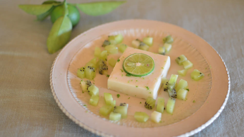 すだちと豆腐のレアチーズケーキ | すだち レシピ・保存法・農業 | すだちのいろは